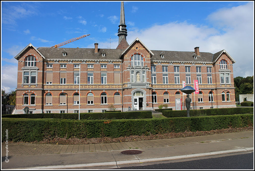 Een blik achter de deuren van de geestelijke gezondheidszorg. Welkom bij KARUS op zondag 8 ...